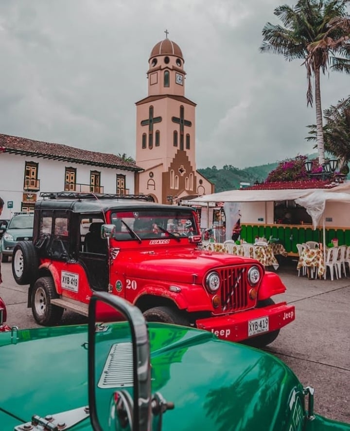 Salento y Reserva Natural Santa Rita | Turismo Carlos H